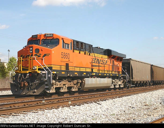 BNSF 5860